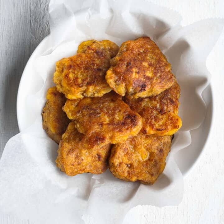 Easy Plantain Fritters Recipe (2-Ingredient) - Cooking For Peanuts