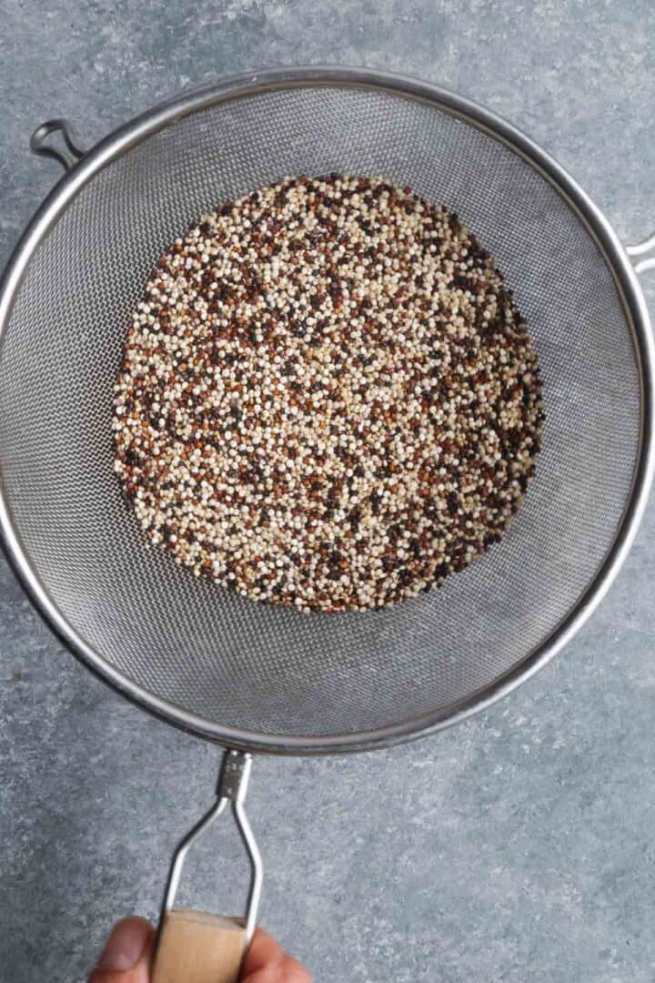 How to Cook Quinoa (Stove, Rice Cooker, Instant Pot, Microwave ...