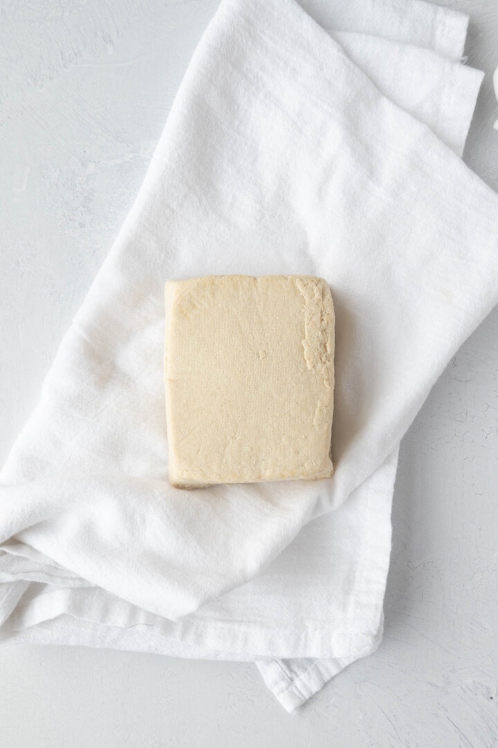 How To Cook Frozen Tofu (Crispy, Flavorful & Easy to Season) - Cooking ...