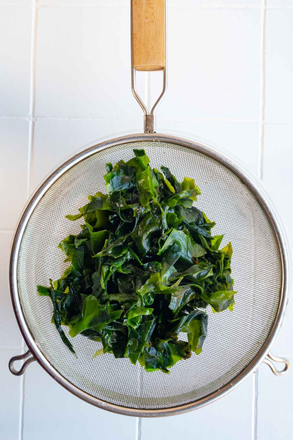 Wakame Seaweed Salad - Cooking For Peanuts