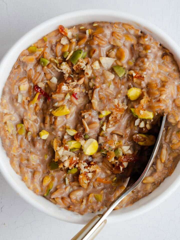 Oats with Chia Seeds & Yogurt (High-Protein) - Cooking For Peanuts