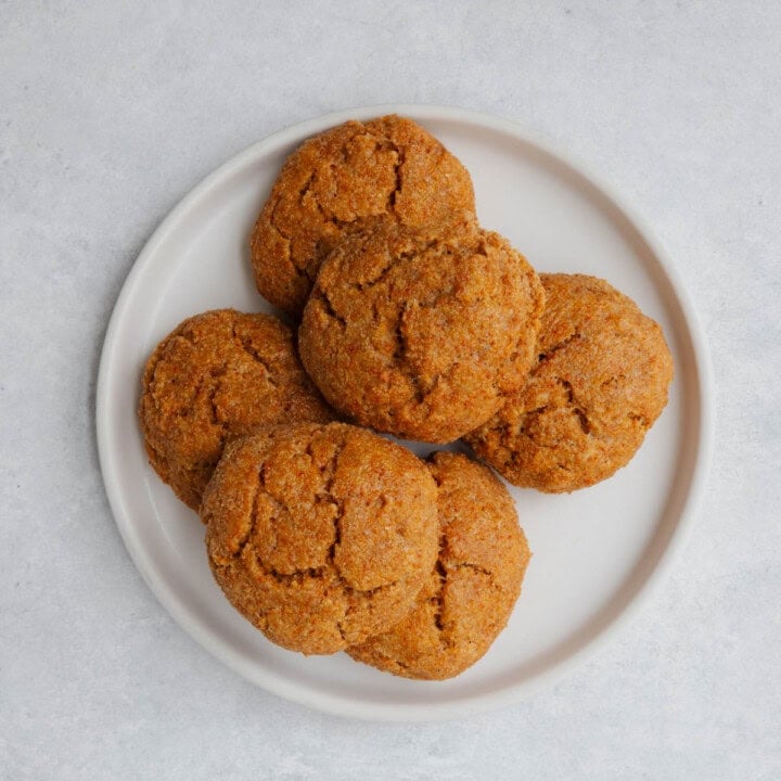 Quick Protein Biscuits Recipe (20 Minutes, Vegan) - Cooking For Peanuts